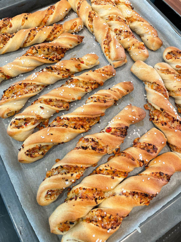 Pizzastangerl als perfektes Fingerfood - Aufgetischt.net