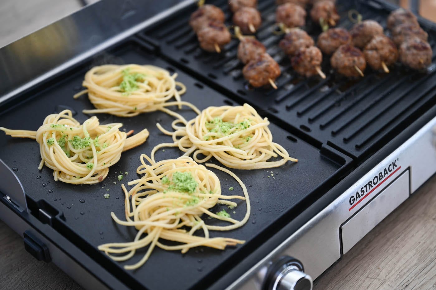 Gastroback Design Tischgrill Plancha & BBQ - Aufgetischt.net